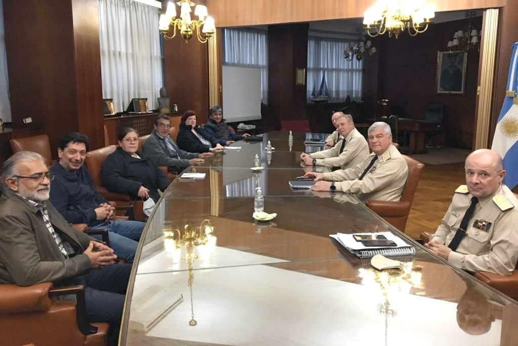ATE se reunió con las autoridades de la Prefectura para evitar el ...