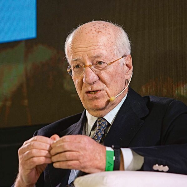 En medio de la falta de definición paritaria, Paolo Rocca le recortó el ...